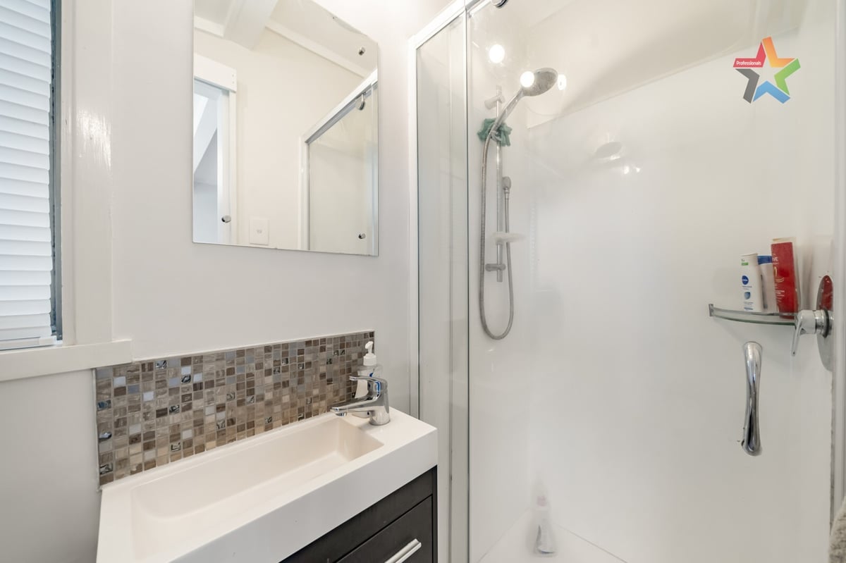 31 Cedar Street, Maungaraki, Lower Hutt, Wellington, 5010, New Zealand ...